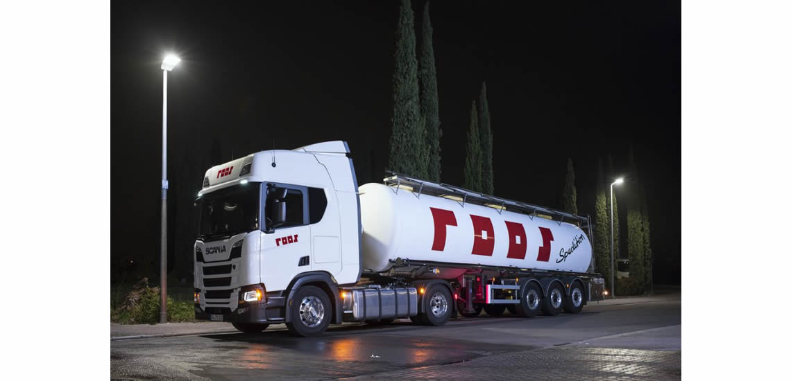 Spedition Roos Celebrates 20 Years Using Michelin Tyres