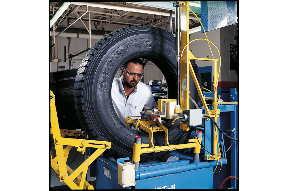 Goodyear has Faith in Retreading’s Future - Commercial Tyre Business
