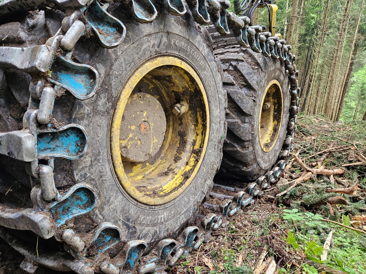 Alliance 643 Forestar III: Customers Can Now Change to Alliance Tyres ...