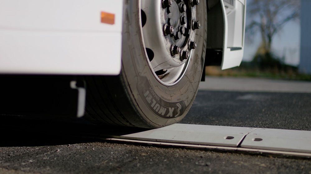 Michelin Launches Smart Predictive Tyre Solution in UK - Commercial ...
